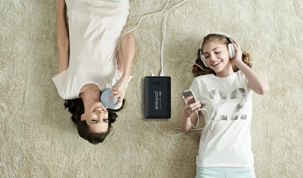 Universal Power Bank- AC-160K | Samlife Tech. Co., Ltd.